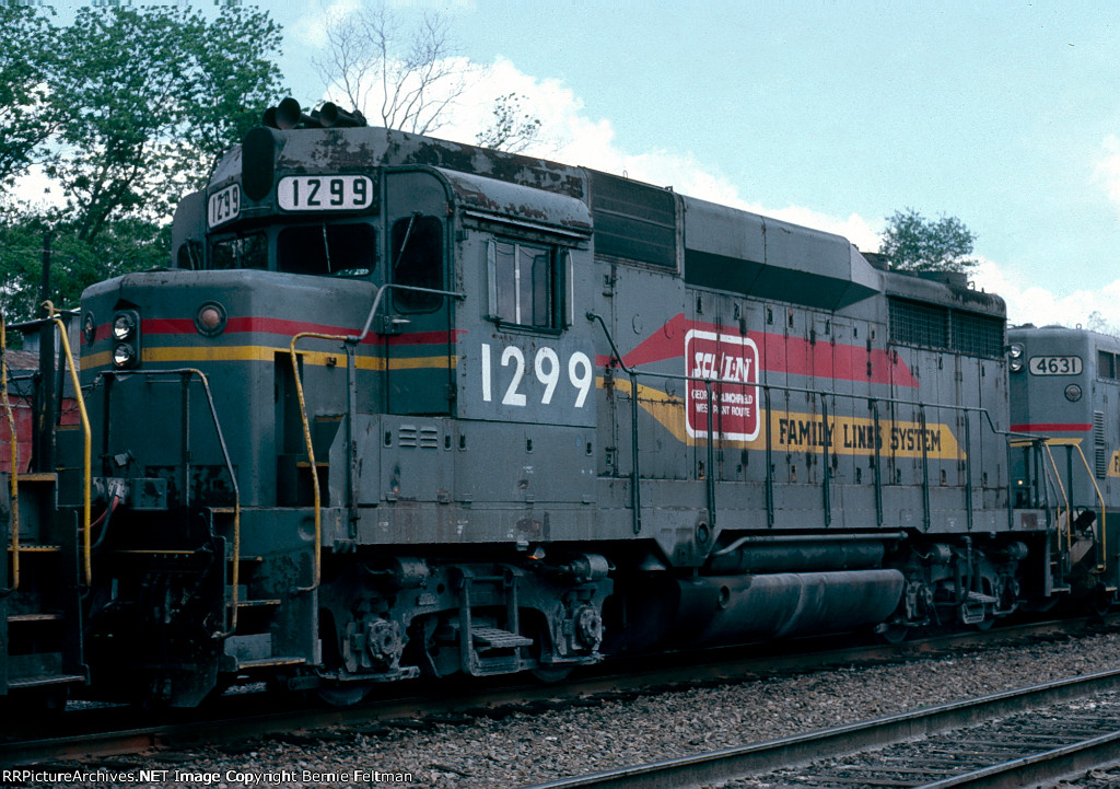 Seaboard System GP30 #1299